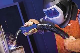 Efficient Fume Extraction MIG Welding Without the Weight